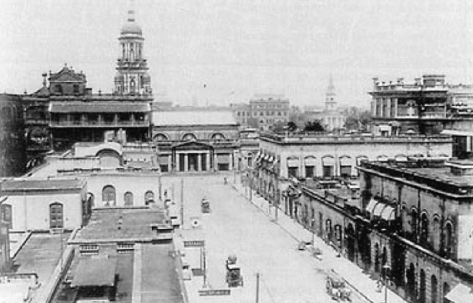 The Wide and Straight Street: A Form of Colonial Control | From City to ...